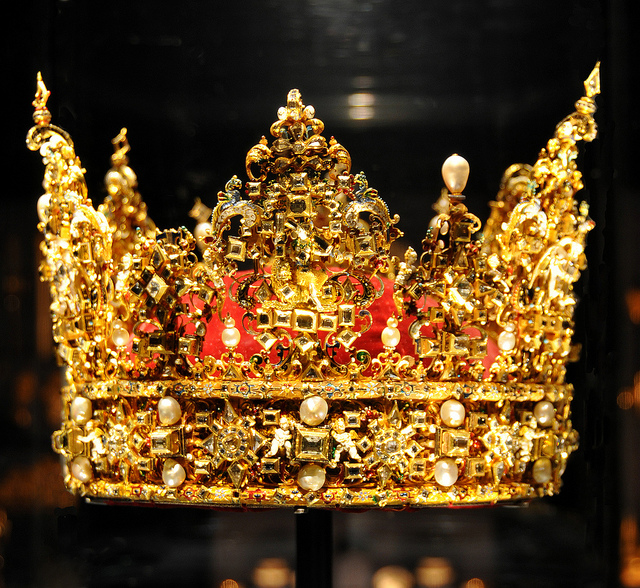 Amy Boucher Pye » Devotional of the week: A royal diadem